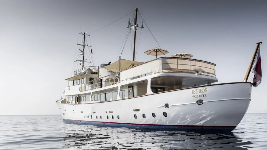 Istros yacht (De Vries Lentsch, 42.06m, 1954)